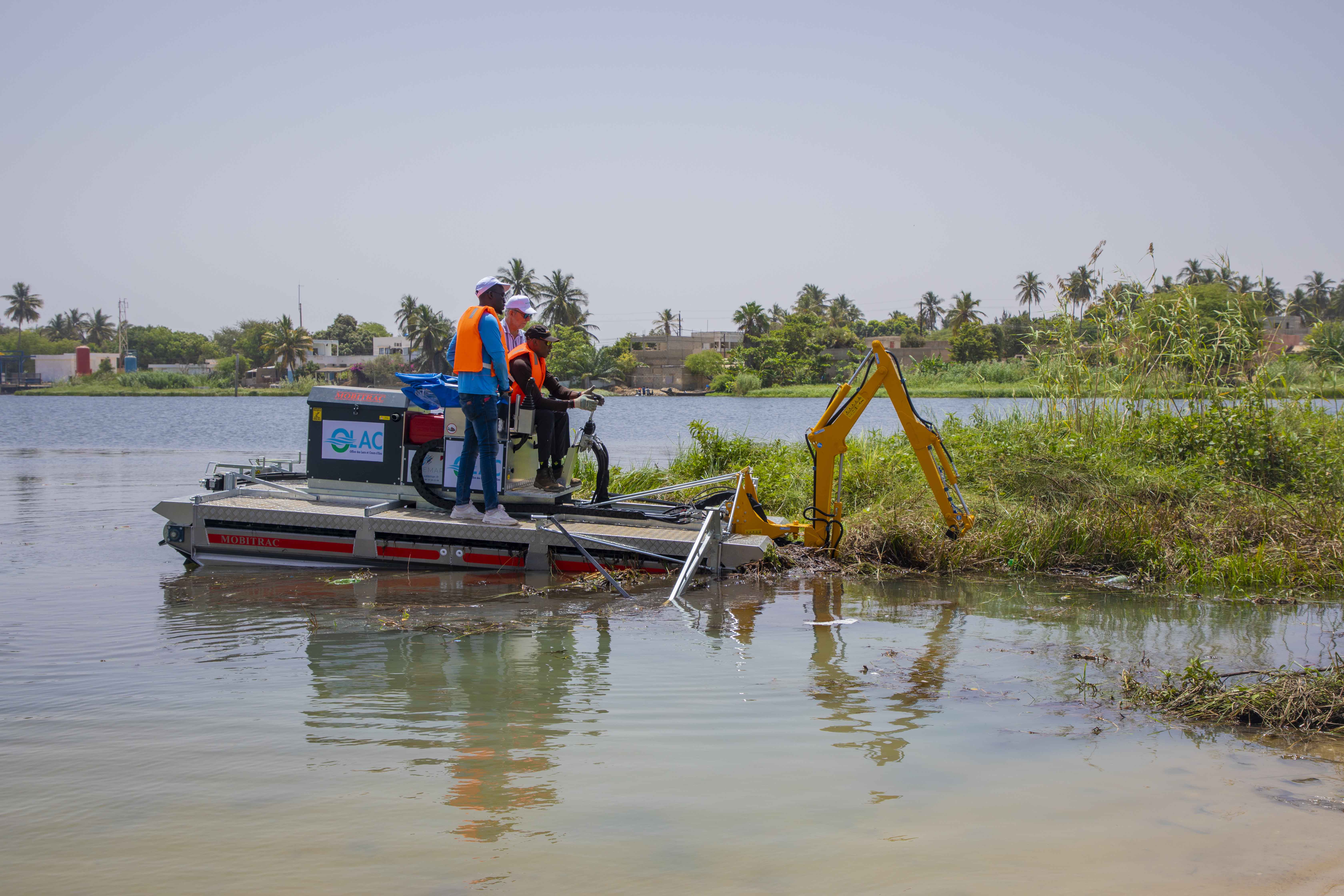 L’OLAC SE DOTE D’UN MOBITRAC : SOLUTION AMPHIBIE POUR FAUCARDAGE ...